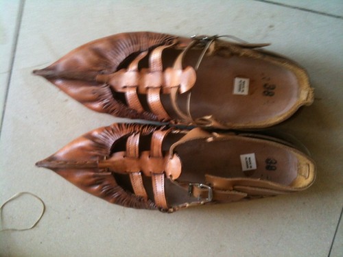 NEW ORIGINAL HANDCRAFTED LEATHER SHOES UNISEX-FOLK SANDALS OPINGA-SIZE ...