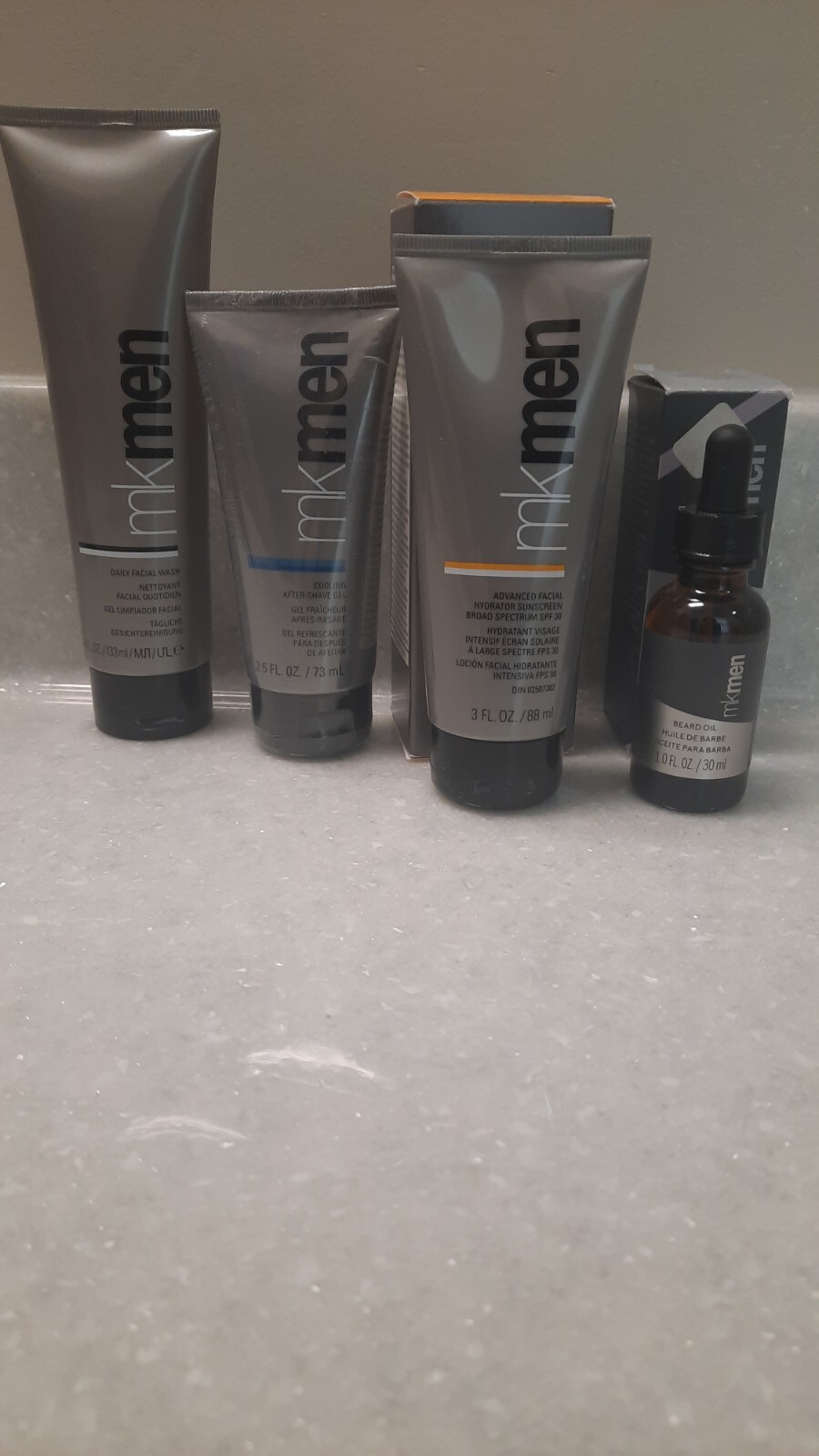 Mary Kay Men's Set, Has Facewash, Spf 30 Moisturizer, Cool Shave Gel ...