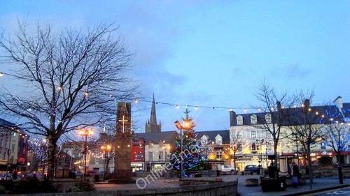 Photo 6x4 Christmas Lights in the Diamond Donegal\/G9278 Donegal Town ...