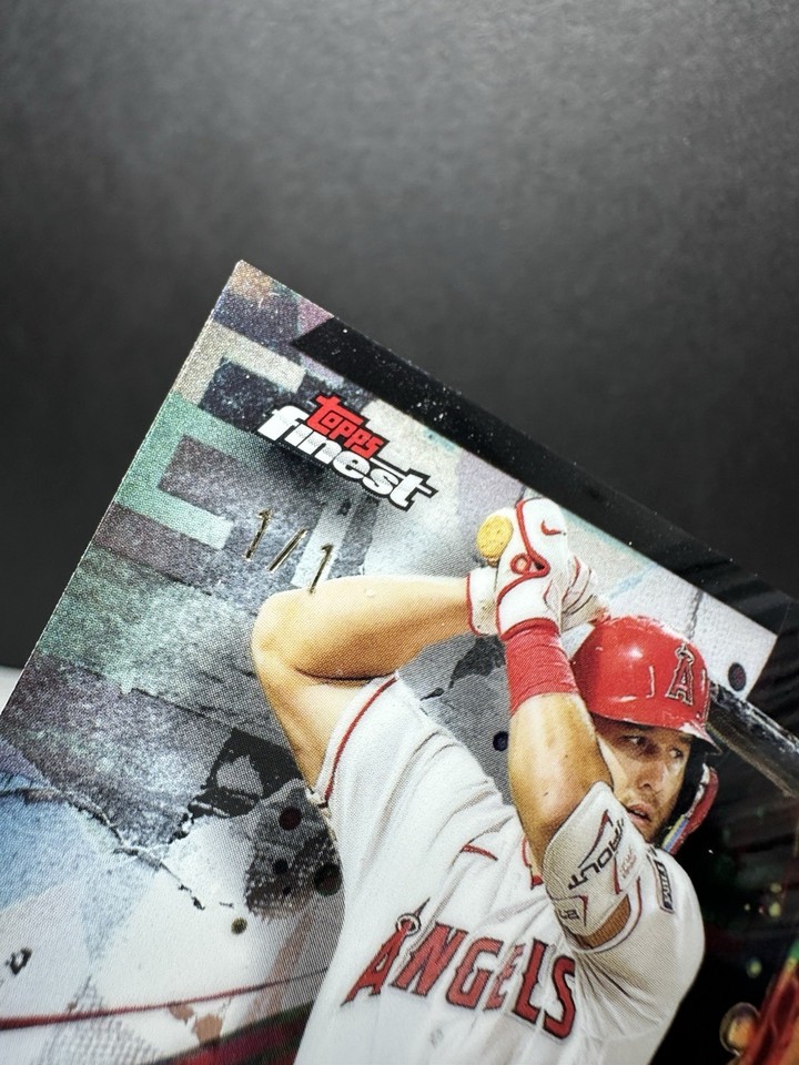 2025 Topps Holiday Advent Calendar Buy Back Mike Trout Topps Finest 1/1 ...