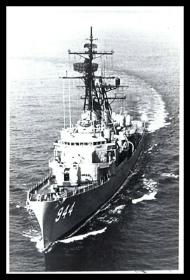 Photo USS Mullinnix DD-944 c1970s | eBay
