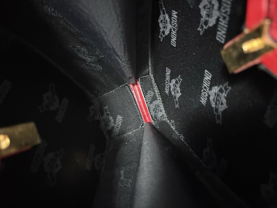 Vintage MOSCHINO Heart Bag, Seen On The Nanny. | eBay Australia