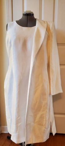 Suit Studio 2PC White Shiny Polyester Blend Formal Dress Suit Size 14 ...