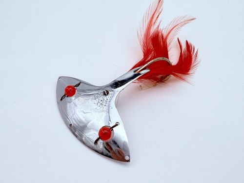 Vintage HERTER'S Devil Fish Red Eye Metal Fishing Lure Bait Hook Tackle ...