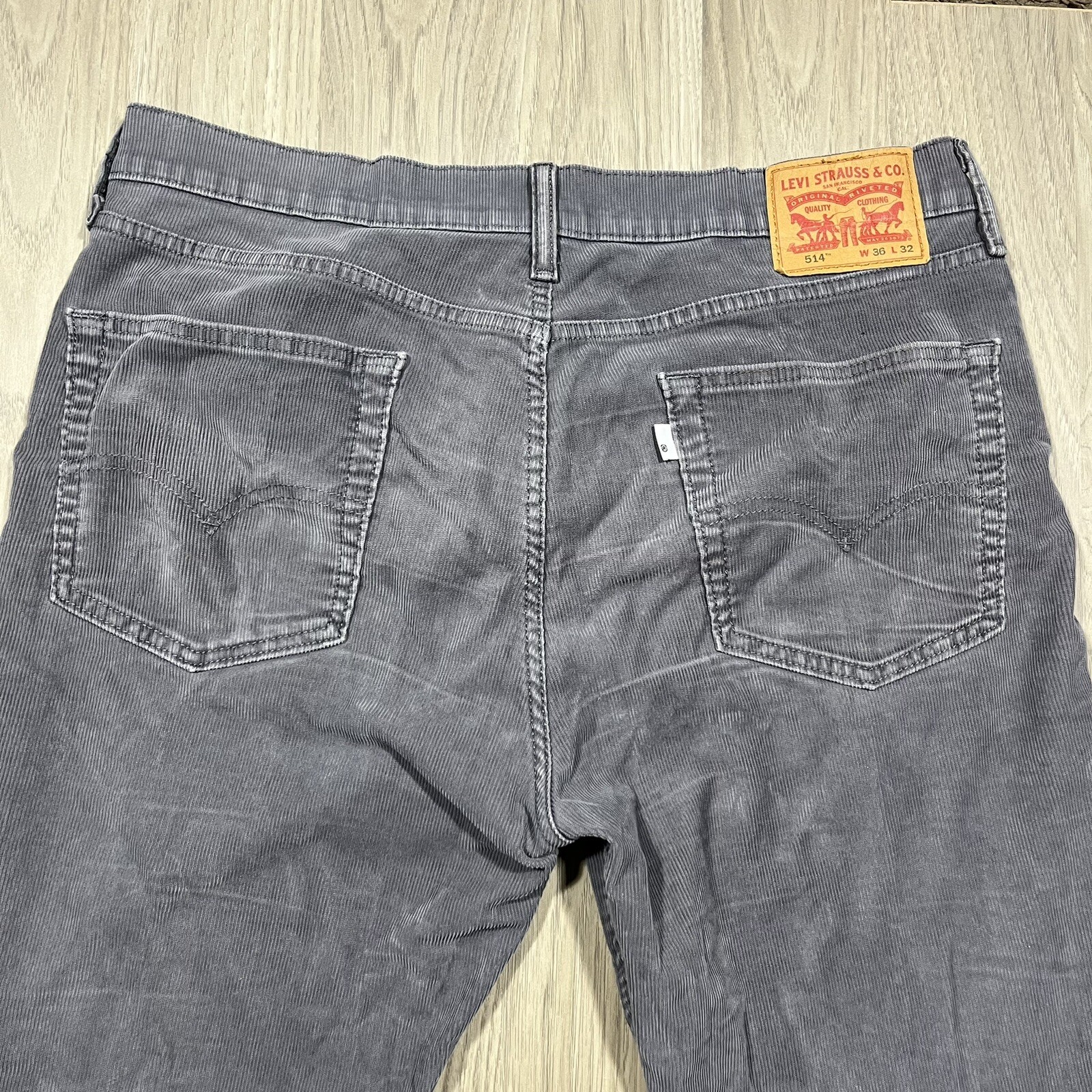 Levi's 514 Gray Corduroy Mens Straight Fit Pants Size… - Gem