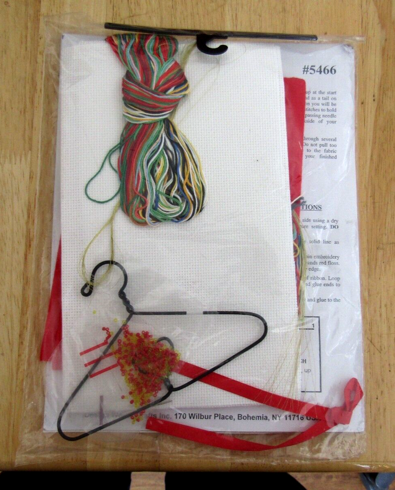 Design Works, Inc. Busy Elves Banner Counted Cross Stitch Kit by Joan ...