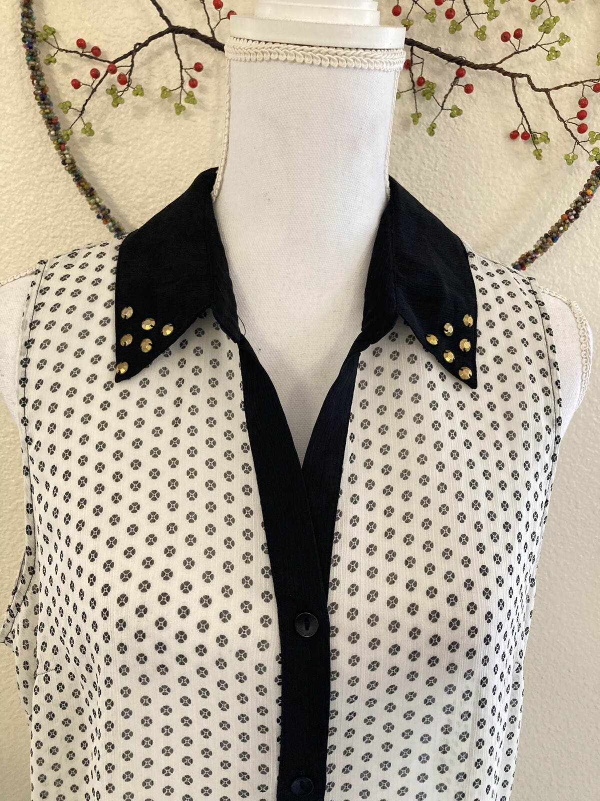 Zac And Rachel Black And White Polka Dot Sheer Sleevele… Gem