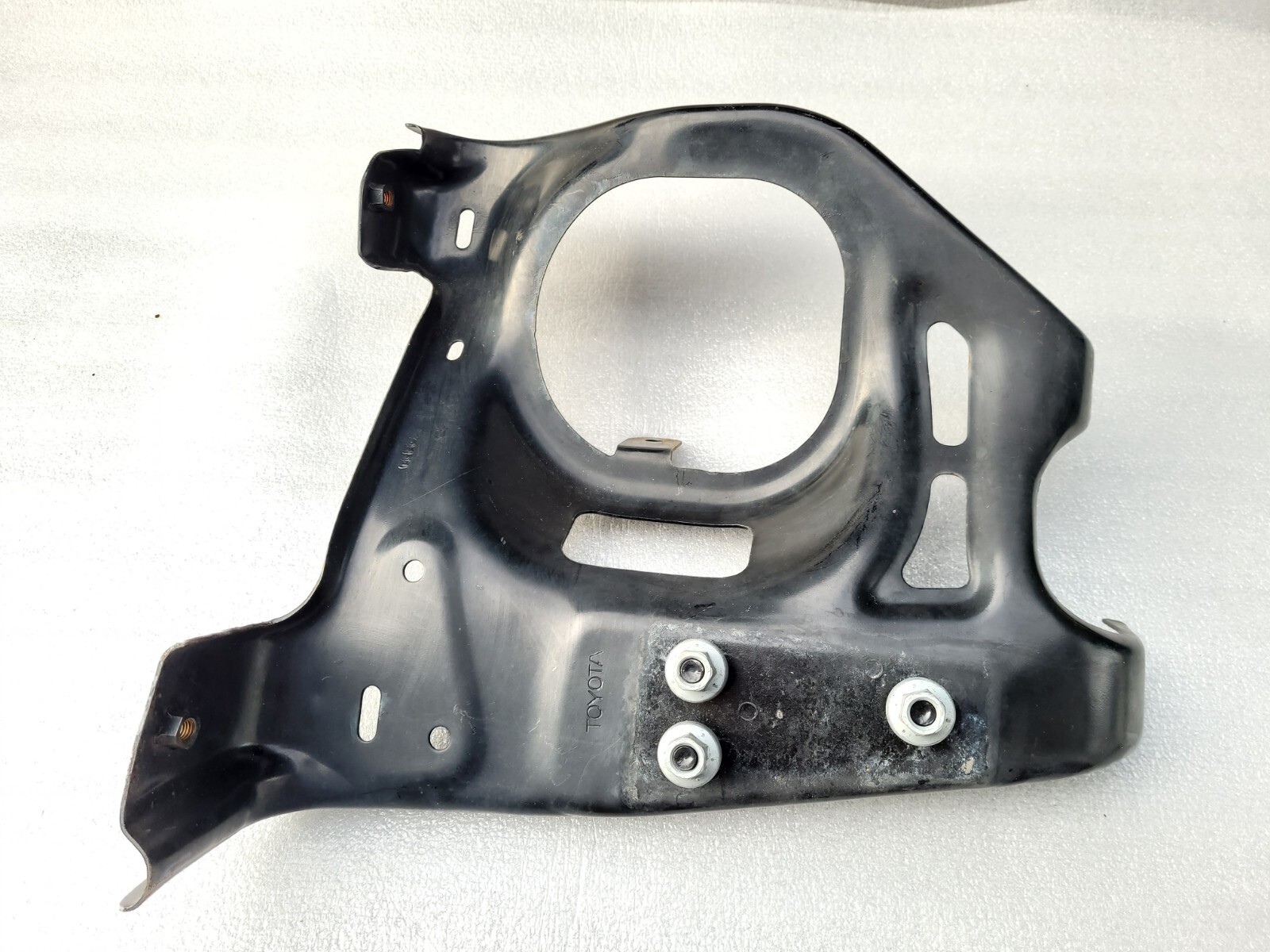 OEM Toyota 52142-0C030 Driver Front Left Bumper Bracket Arm 2007-2013 ...
