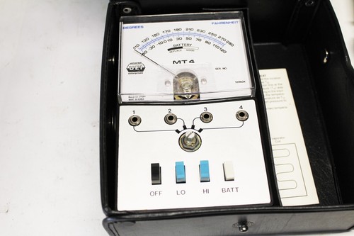 uei universal enterprises 1260a METER with Original Soft Case (untest ...