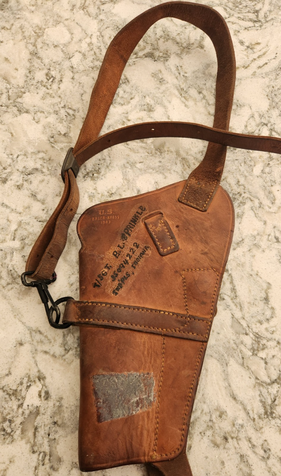 WW2 M-3 LEATHER POUCH SHOULDER HOLSTER, IDed WITH 30 MISSION BOMBS ...