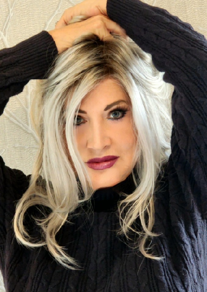 LOCKLAN WIG Estetica 100% HAND-TIED HIGH SOCIETY COLOR IN SILVERSUNRT8 ...