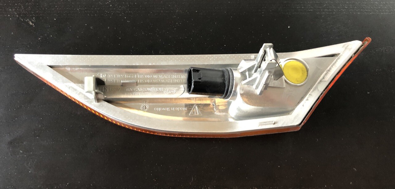Porsche OEM Side Marker Light 99163115602 991 631 156 RH | eBay