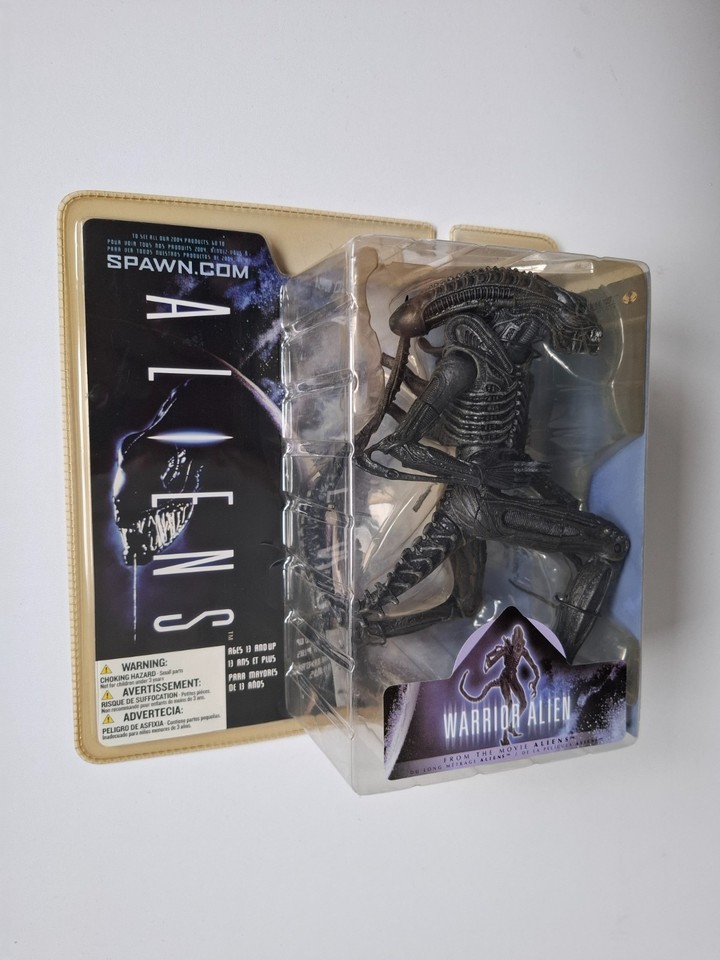 Neca Figur ALIENS HR Giger Xenomorph McFarlane Movie Maniacs Warrior ...