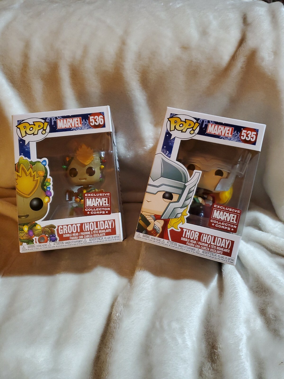 FUNKO HOLIDAY THOR & GROOT #535 + 535 MARVEL COLLECTOR CORPS NEW X-MAS ...