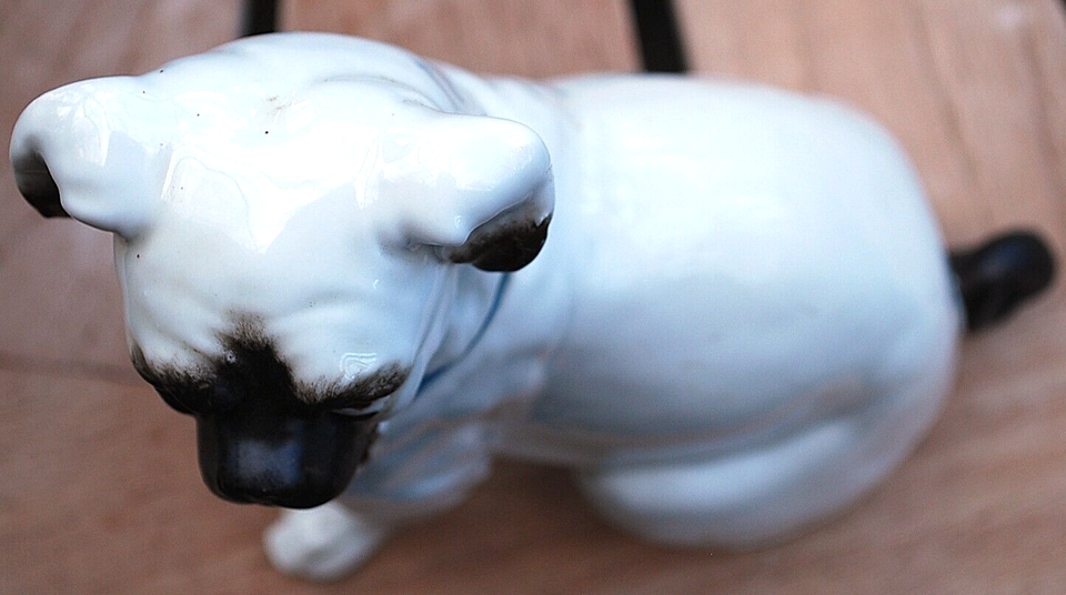 Antique STAFFORDSHIRE PORCELAIN PUG DOG FIGURINE Gold Bow Tie VICTORIAN ...