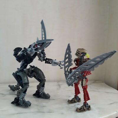 LEGO Bionicle Titans Thoa Lhikan & Kikanalo no 8811 année 2004 | eBay