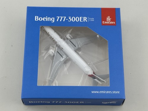 Herpa Emirates Boeing 777-300ER New 2023 – A6-ENV 1:500 Model | eBay