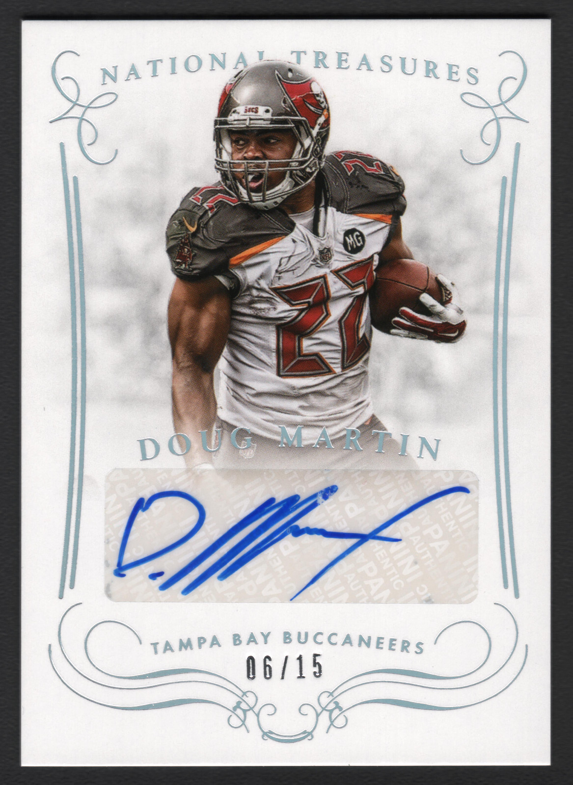 2014 Panini National Treasures - Signatures Silver #S-DMA Doug Martin ...