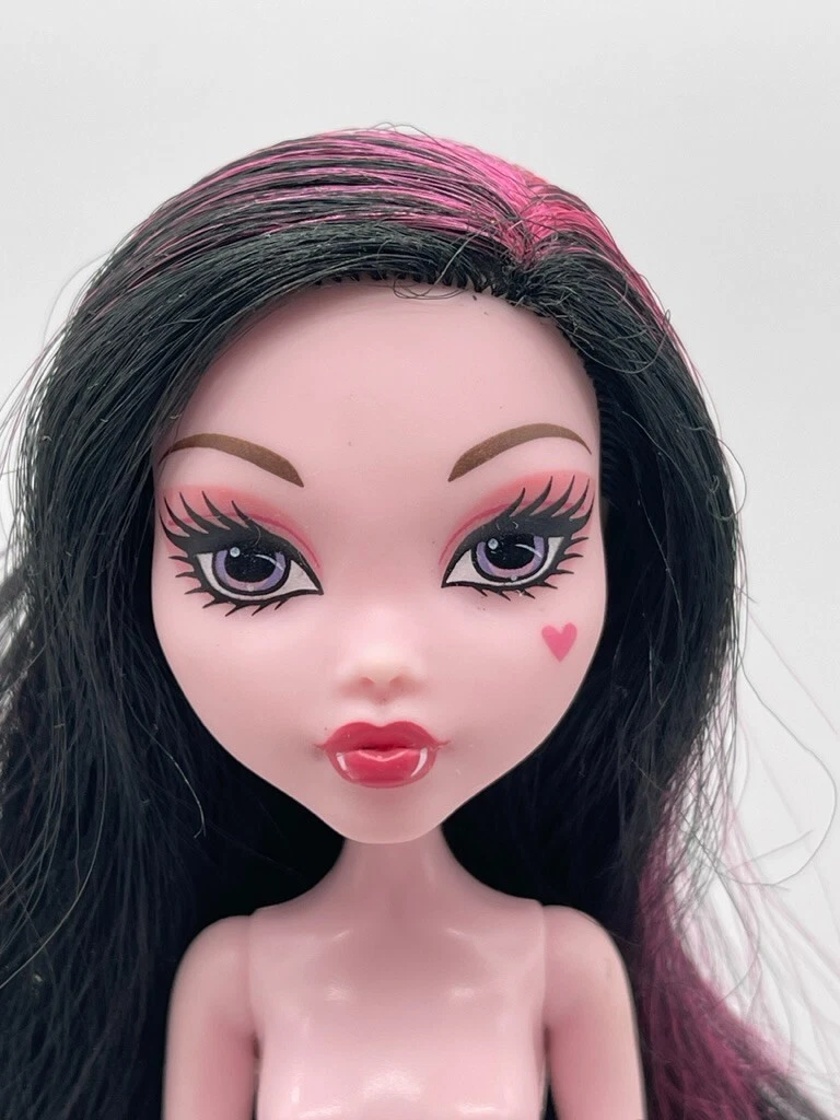 Monster High Doll Face Painting