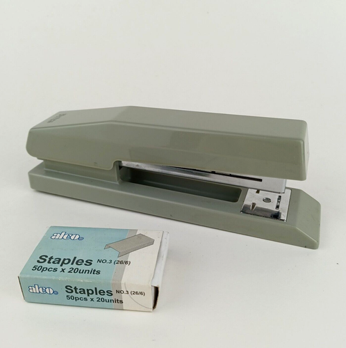 Vintage Bates Mfg. #181 Stapler Made in Japan Incl. Partial Box 26/6 ...