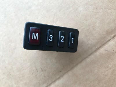2001-2003 BMW 525i 3.0L Front Left Driver Side Memory Seat Switch OEM ...