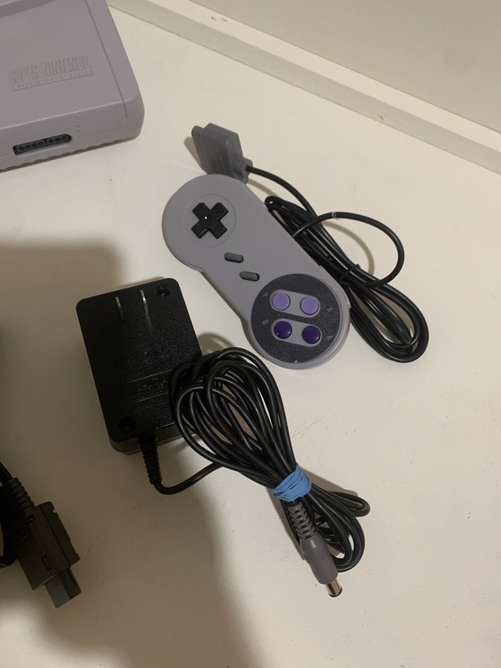 Super Nintendo Mini Jr SNES Console Super Mario World Hook-ups ...