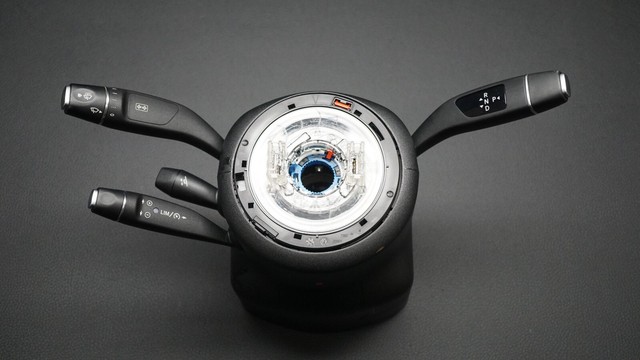 Mercedes-Benz C W205 2017 Steering Wheel Column Trim 2059008312 Ado1158 ...