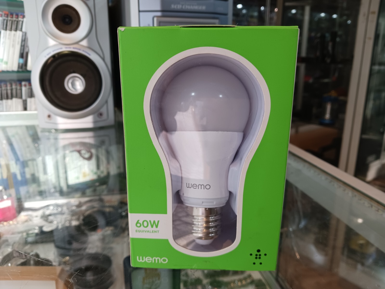 BELKIN WEMO SMART LED LIGHT BULB 800 LUMENS 3000K WARM WHITE / DIMMABLE ...