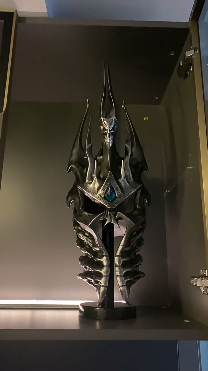 WOW Helm of Domination Lich King Death Knights 1:1 Life Size Helmet ...