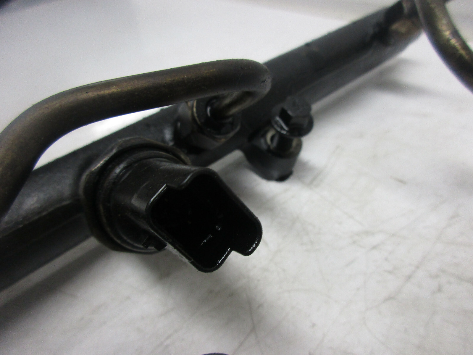 Ford Super Duty 6.4 Power Stroke FUEL RAILS with Cross Over Lines OEM ...