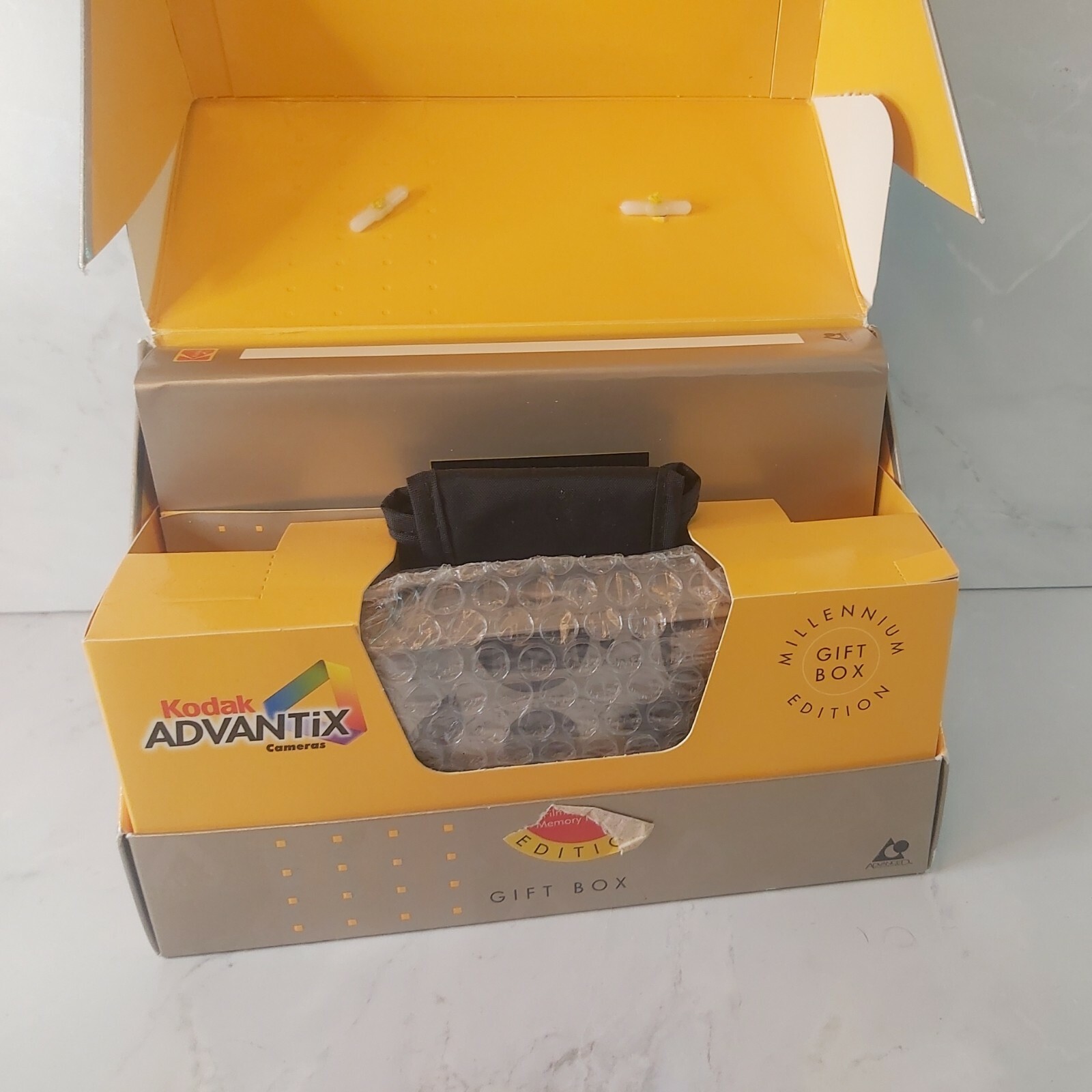 Kodak Advantix F300 auto Camera Box Panoramic. Opened but,believed to ...