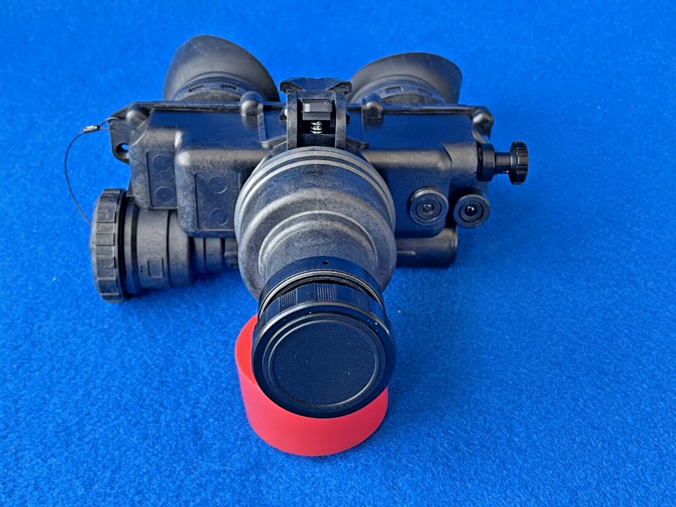 PVS 7 Night Vision Goggles Kit #7 with Damaged 2/3 tube NVG | eBay