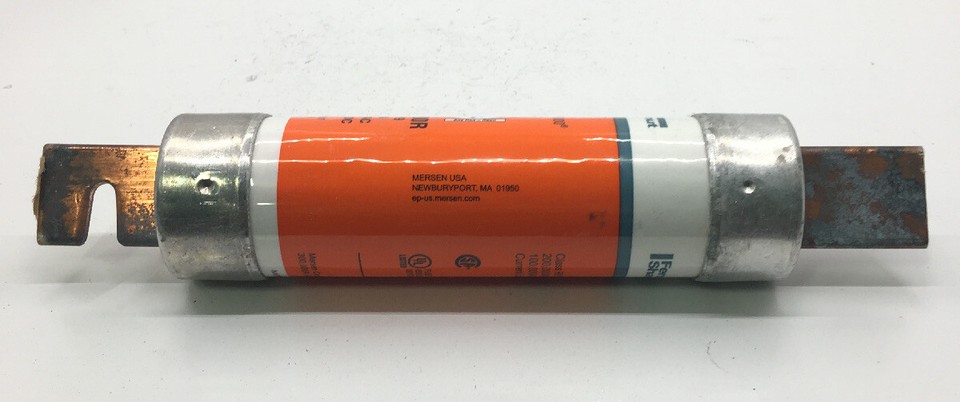 A6D200R MERSEN USED Fuse Amp-Trap 2000® 600V 200A Time-Delay Class RK1 ...