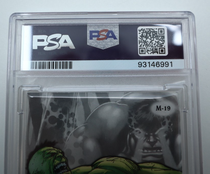 2022 Fleer Ultra Avengers Hulk Gold Medallion /200 M-19 Upper Deck PSA ...