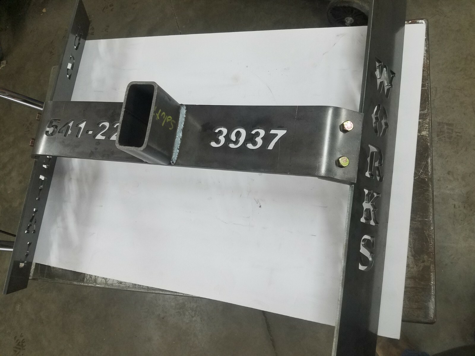 Gong Target Stand (Bolt Base) W/2 New Adjustable Hangers & 1-6 , 1-8 ...