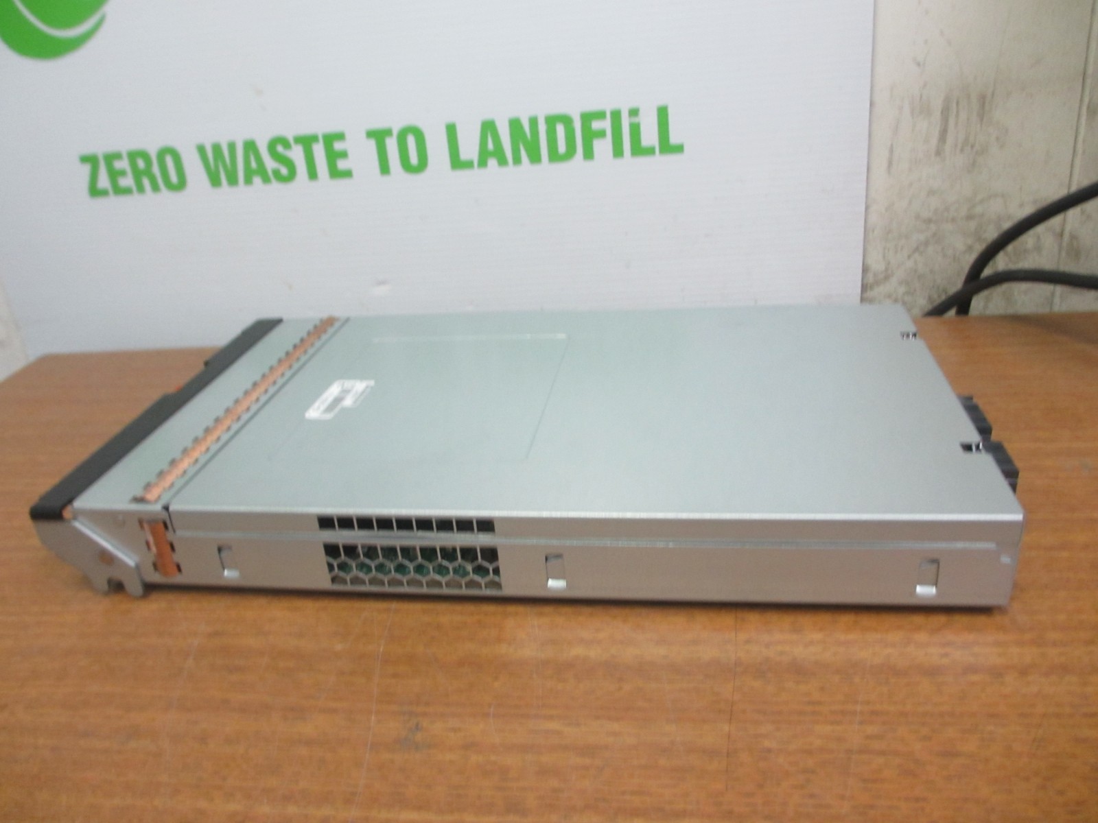 NetApp 111-00237+E3 Hard Drive Array Controller Module | eBay