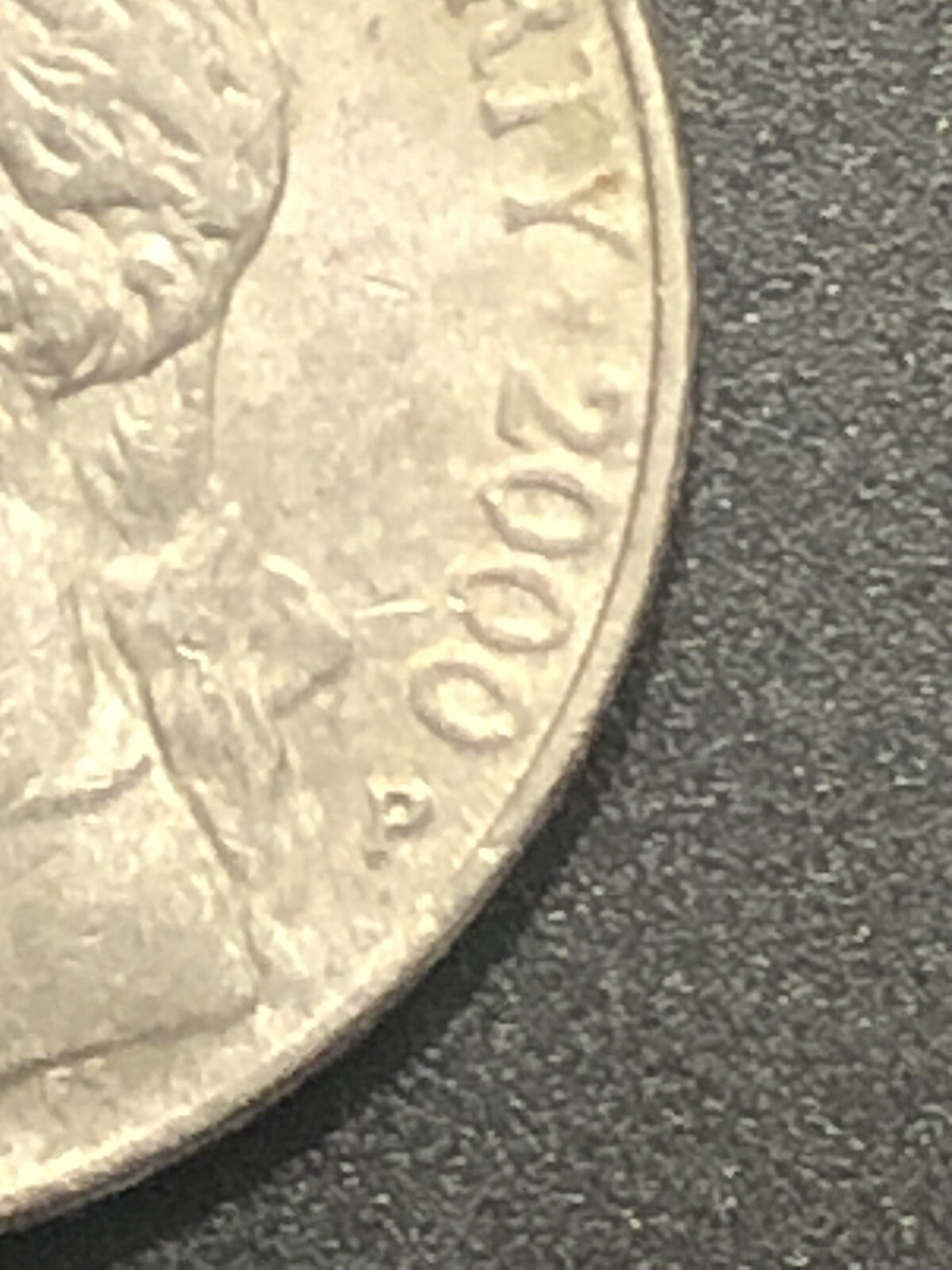 CIRCULATED 2000P NICKEL. PLANCHET ERROR. VERY RARE. GREAT COLLECTION ...