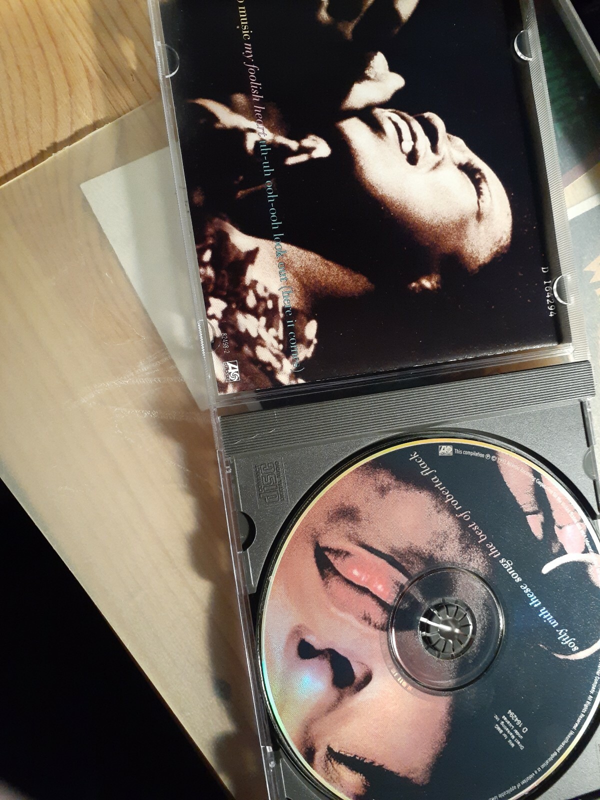 Softly With These Songs: The Best of Roberta Flack - ROBERTA FLACK - CD ...