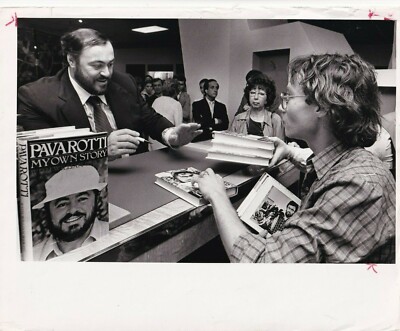 LUCIANO PAVAROTTI & BOB ZUCKER PORTRAIT 1981 ORIG VINTAGE STUNNING ...