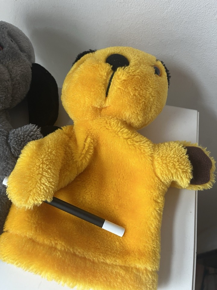 Sooty and Sweep Glove Hand Puppets with Squeaker & wand Soft Plush ...