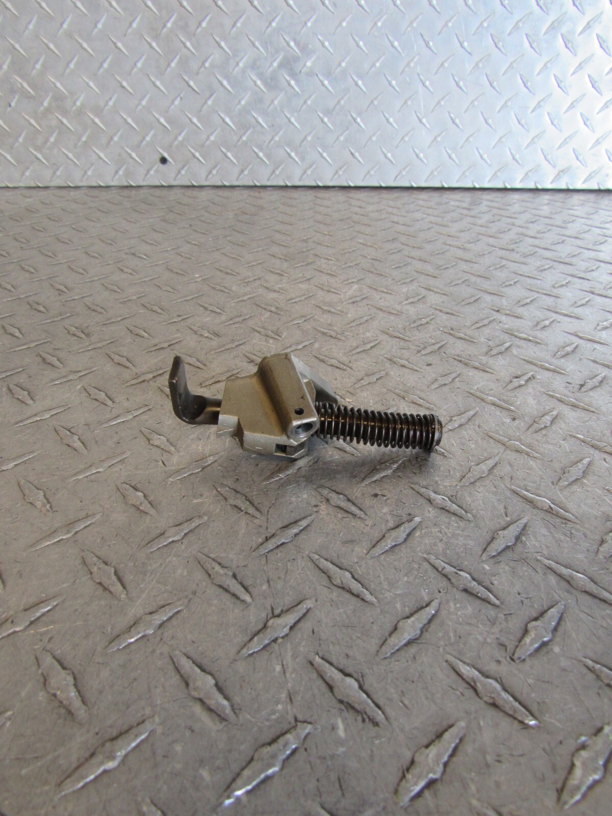 1986 1987 86 87 SUZUKI VS700 VS 700 INTRUDER FRONT CAM CHAIN TENSIONER | eBay