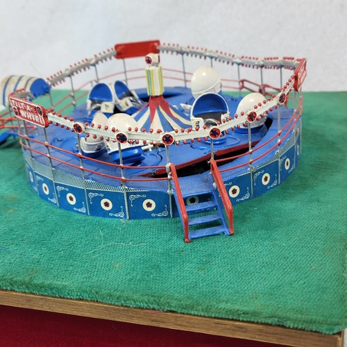 Cummons HO Scale Miniature Tilt A Whirl Carnival Amusement Park ...