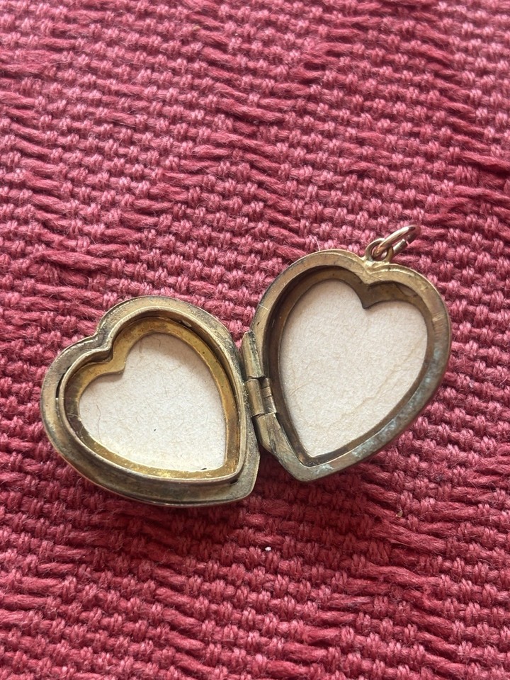 Vintage 9ct Gold Heart Locket | eBay UK