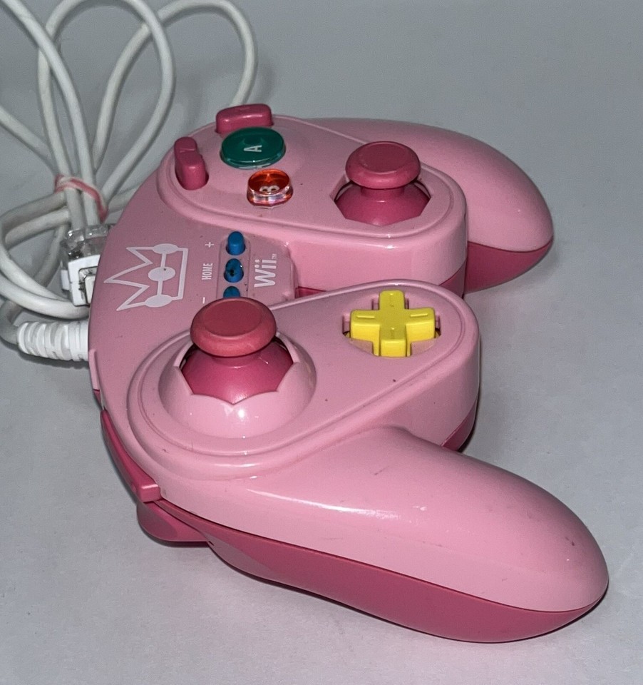 Nintendo Wii & Wii U Peach Fight Pad Gamecube Style Controller | eBay