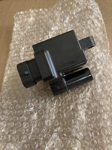 Ignition Coil For Chevrolet GMC Cadillac 4.8L 5.3L 6.0L 8.1L UF271 ...
