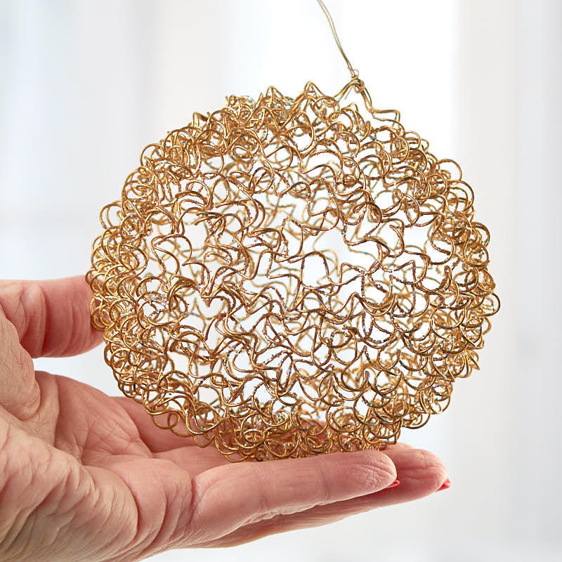 Group of 6 Sparkling Gold Wired Mesh 4" Ball Ornaments | eBay
