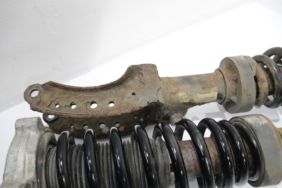 VW Touareg 7L Front Shock Absorbers and Springs Pair 7L6413031L | eBay