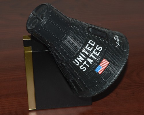 Daron Executive Series Model - Mercury Friendship 7 Spacecraft Capsule ...