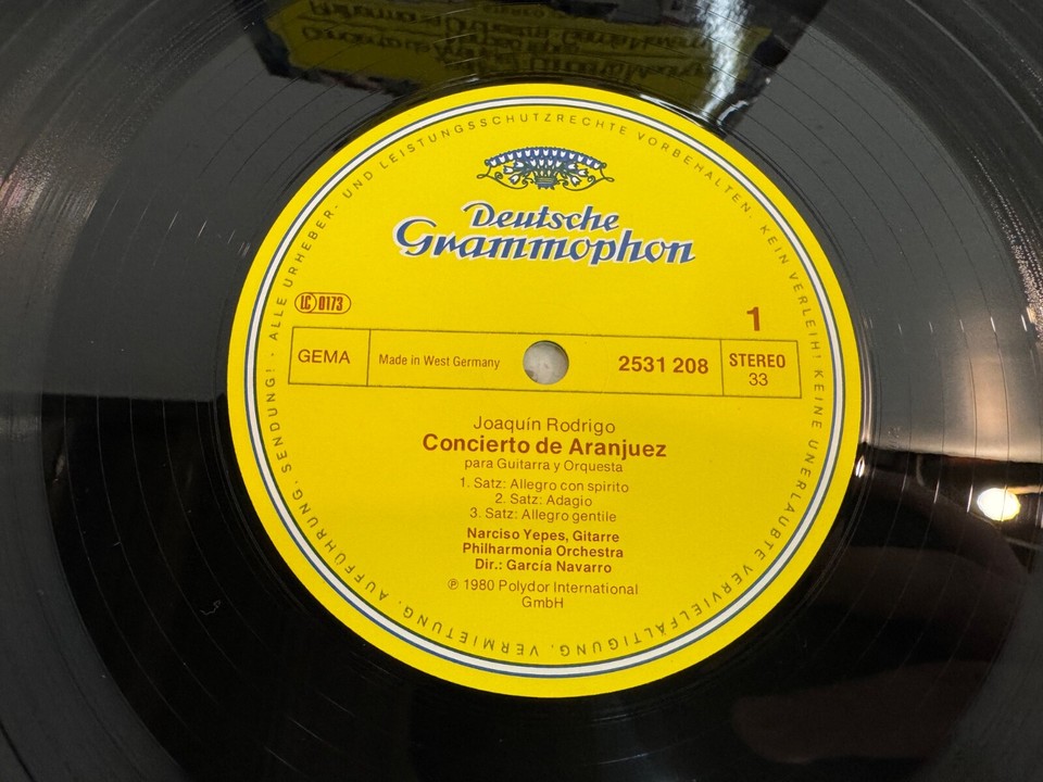 Joaquin Rodrigo Concierto de Aranjuez Concierto Madrigal Narciso Yepes ...