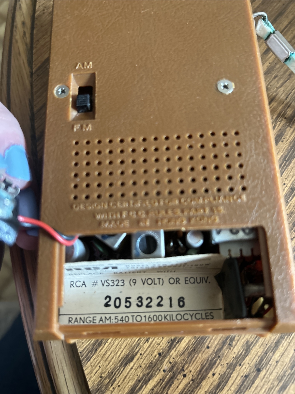 Vintage RCA transistor radio model RZM 141B-Autumn Bronze/Snow color | eBay